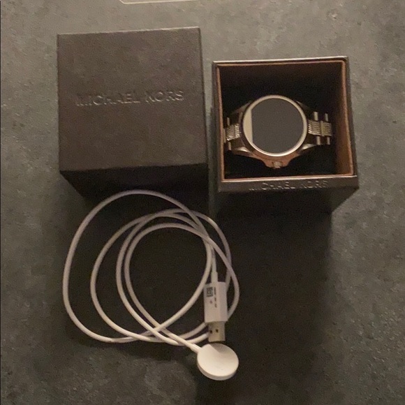 Michael Kors | Jewelry | Women Michael Kors Digital Watch Like New ...